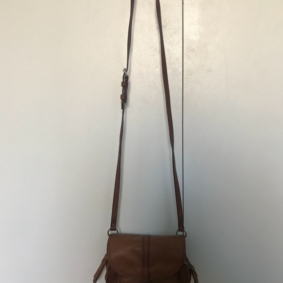 Club Monaco | Bags | Club Monaco Leather Saddle Crossbody Bag | Poshmark